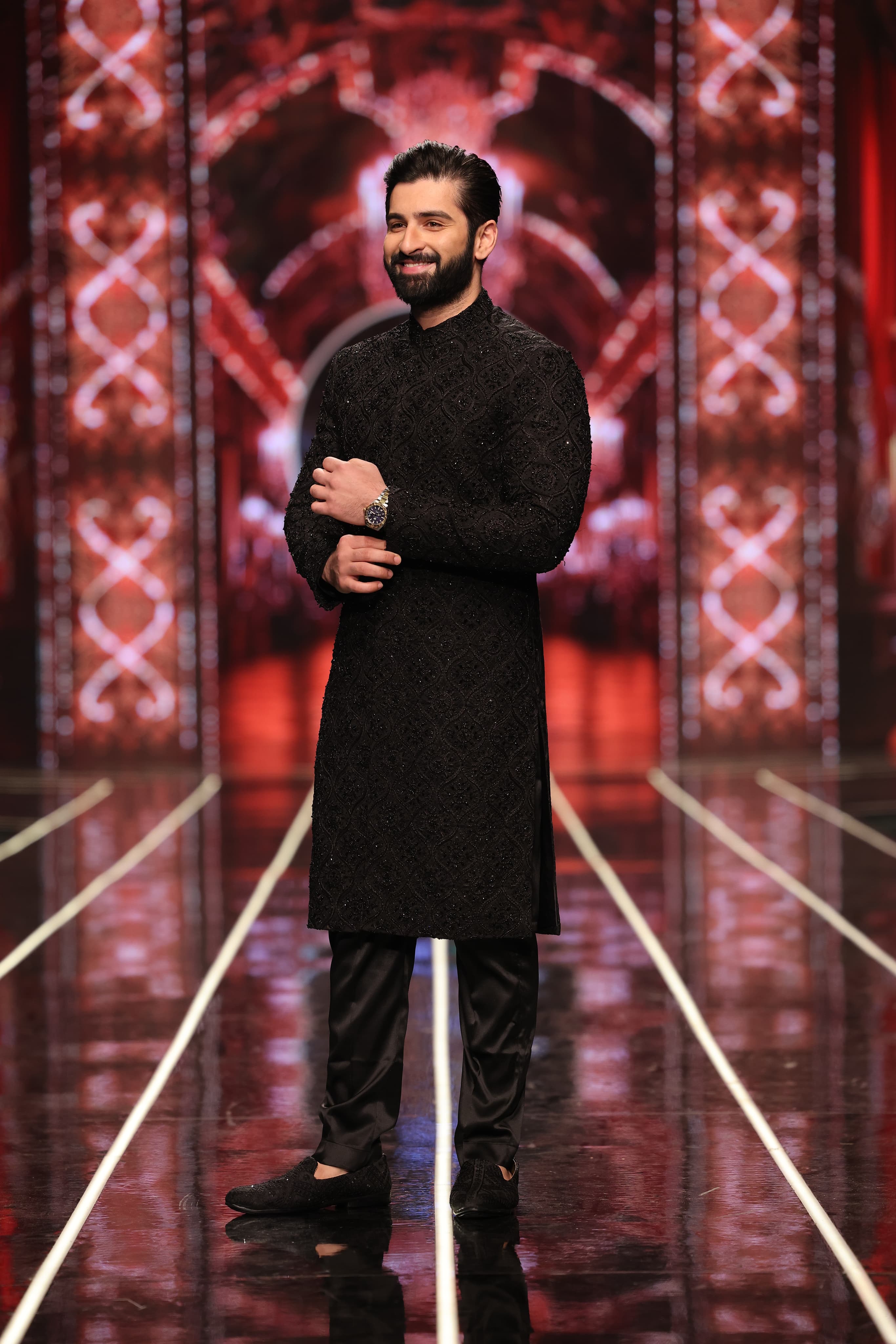 ER-128 Black Jacquard Embellished Sherwani – Emraan Rajput
